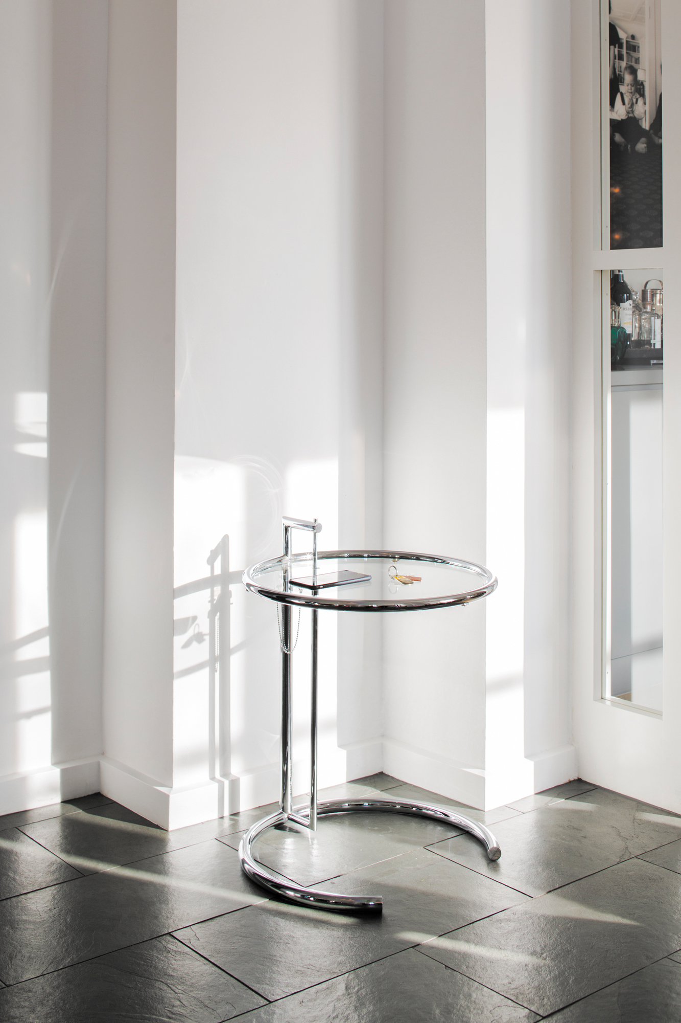 Adjustable Table E1027 Side Table ClassiCon - QUICK SHIP | Crystal ... Adjustable Table E1027 Side Table ClassiCon - QUICK SHIP | Crystal ...